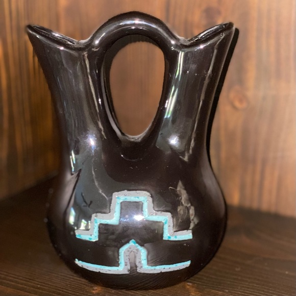 Other | Beautiful Handmade Traditional Native American Wedding Vase ...